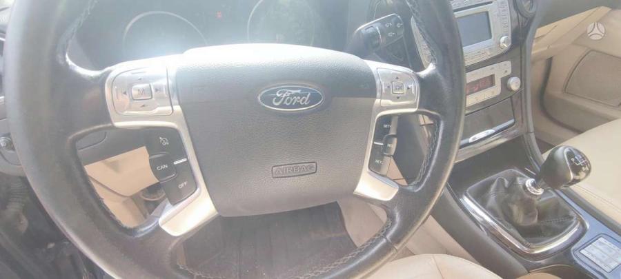 Black Ford Mondeo 2008 in Panevezys, with an engine capacity of 1.75 L and mileage of 290 thousand km for 2400 €, photo 8 on AUTOMOTO.COM.LV