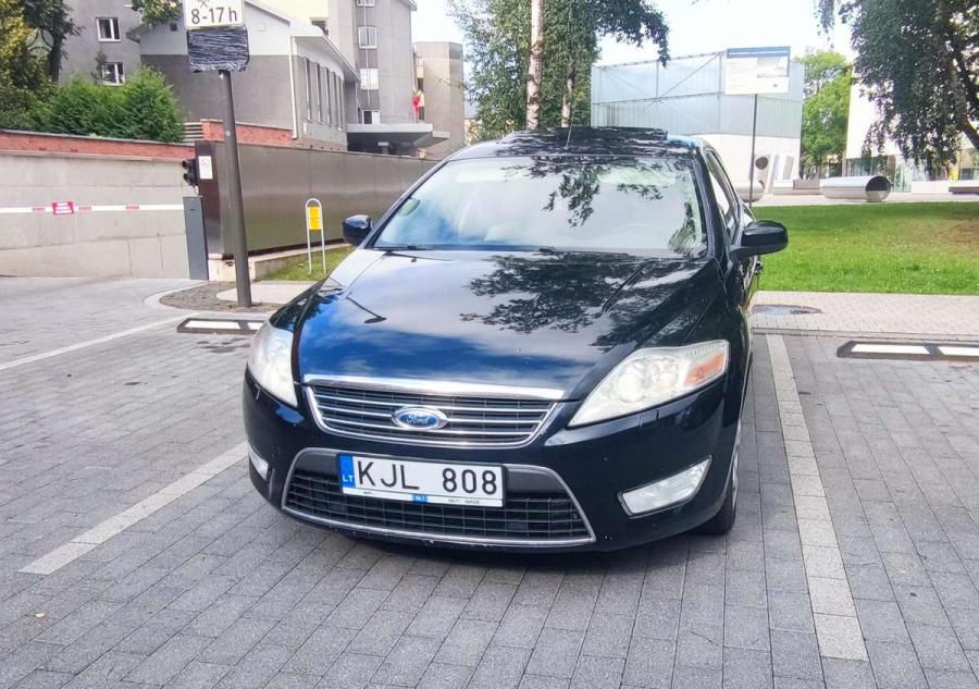 Black Ford Mondeo 2008 in Panevezys, with an engine capacity of 1.75 L and mileage of 290 thousand km for 2400 €, photo 17 on AUTOMOTO.COM.LV