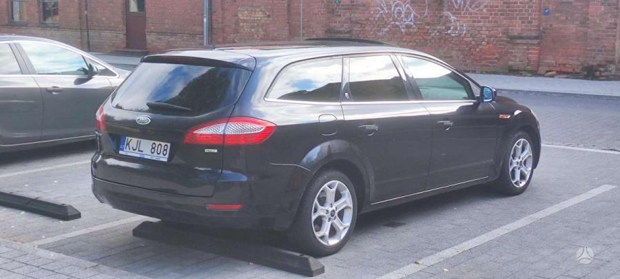 Black Ford Mondeo 2008 in Panevezys, with an engine capacity of 1.75 L and mileage of 290 thousand km for 2400 €, photo 21 on AUTOMOTO.COM.LV