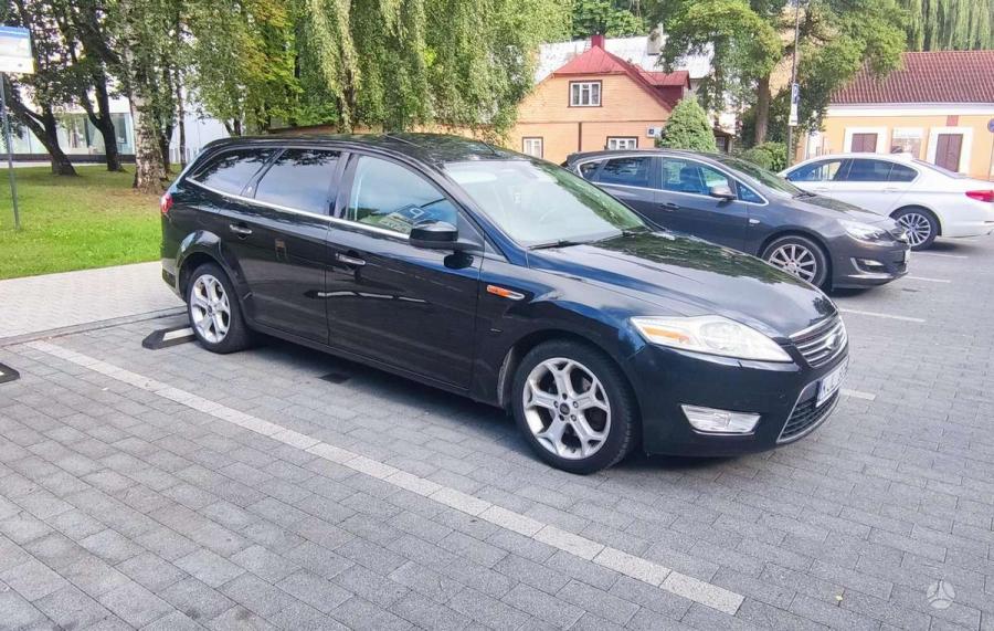 Black Ford Mondeo 2008 in Panevezys, with an engine capacity of 1.75 L and mileage of 290 thousand km for 2400 €, photo 29 on AUTOMOTO.COM.LV