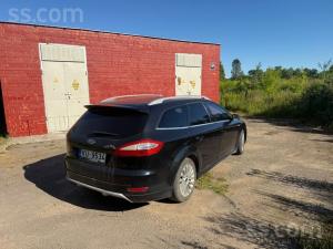 Black Ford Mondeo 2008 in Rezekne, with an engine capacity of 2.00 L and mileage of 419 thousand km for 2100 €, photo 8 on AUTOMOTO.COM.LV