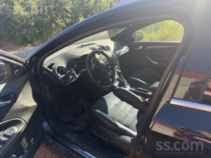 Black Ford Mondeo 2008 in Rezekne, with an engine capacity of 2.00 L and mileage of 419 thousand km for 2100 €, photo 10 on AUTOMOTO.COM.LV