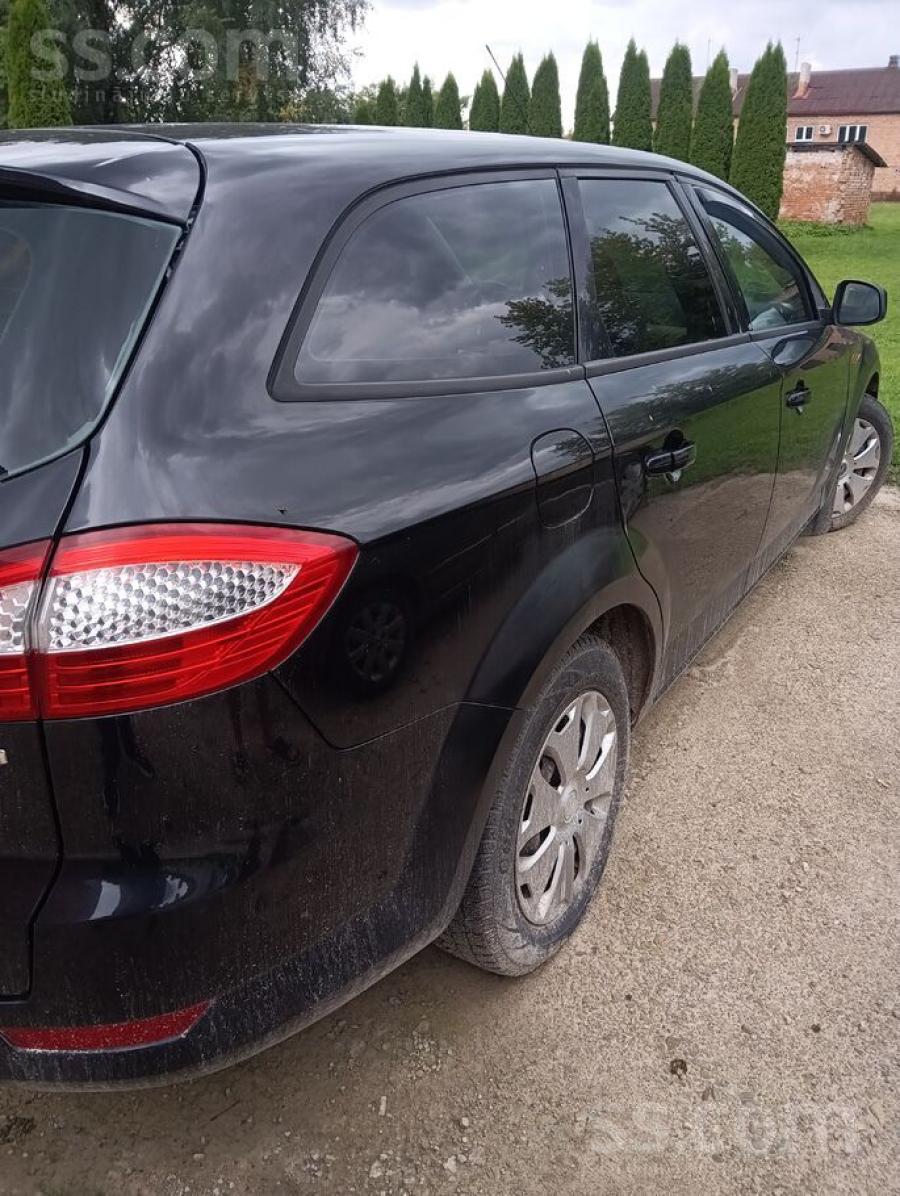Melns Ford Mondeo 2008 Jelgava, ar dzinēja tilpumu 1.80 L un nobraukumu 350 tūkst. km par 1200 €, foto 3 vietnē AUTOMOTO.COM.LV