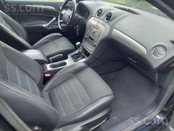 Melns Ford Mondeo 2008 Rēzekne, ar dzinēja tilpumu 2.00 L un nobraukumu 348 tūkst. km par 2250 €, foto 6 vietnē AUTOMOTO.COM.LV