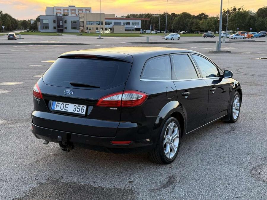 Melns Ford Mondeo 2008 Kauņa, ar dzinēja tilpumu 2.00 L un nobraukumu 406 tūkst. km par 1900 €, foto 6 vietnē AUTOMOTO.COM.LV