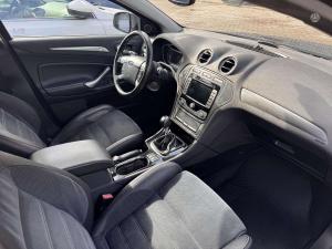 Melns Ford Mondeo 2008 Kauņa, ar dzinēja tilpumu 2.00 L un nobraukumu 406 tūkst. km par 1900 €, foto 9 vietnē AUTOMOTO.COM.LV