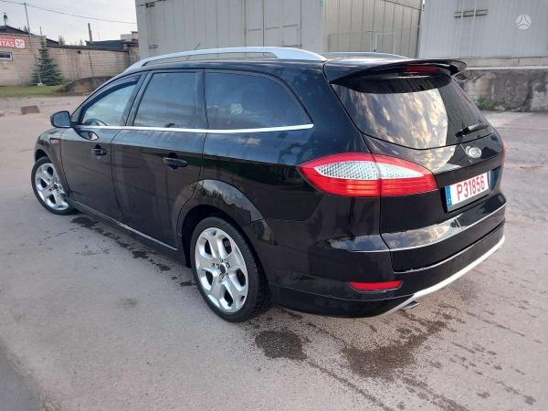 Форд Мондео 2008 в Алитус на AUTOMOTO.COM.LV Черный Форд Мондео 2008 в Алитус, объемом двигателя 2.18 л и пробегом 208 тыс. км за 3999 €, фото 7 на AUTOMOTO.COM.LV