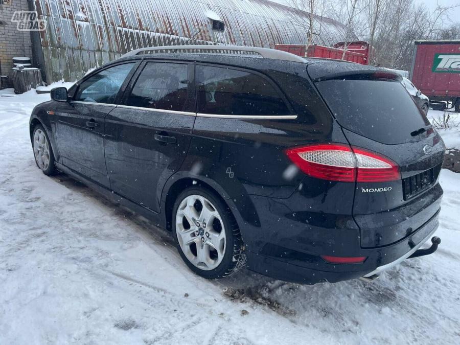 Melns Ford Mondeo 2009 Šauļi, ar dzinēja tilpumu 2.20 L un nobraukumu 244 tūkst. km par 3550 €, foto 6 vietnē AUTOMOTO.COM.LV