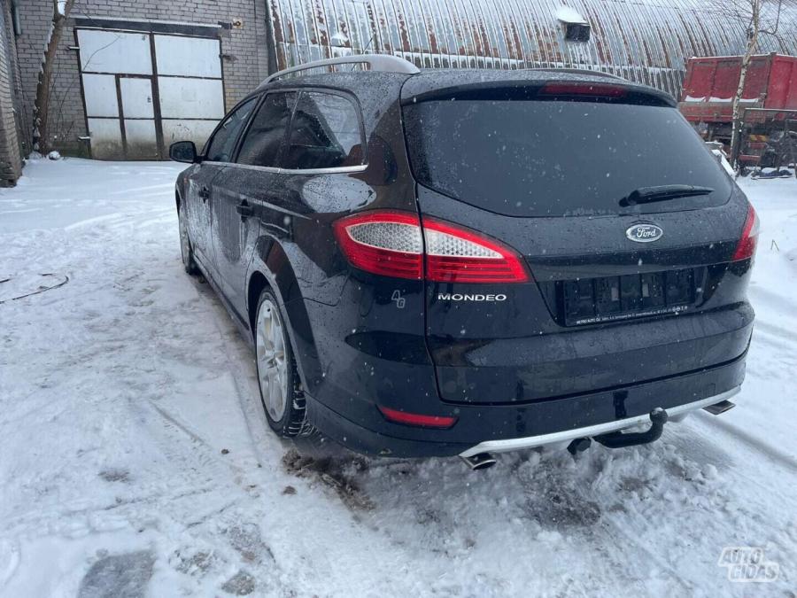Melns Ford Mondeo 2009 Šauļi, ar dzinēja tilpumu 2.20 L un nobraukumu 244 tūkst. km par 3550 €, foto 7 vietnē AUTOMOTO.COM.LV