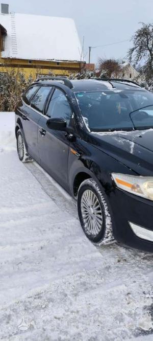 Melns Ford Mondeo 2009 Tauragė, ar dzinēja tilpumu 2.00 L un nobraukumu 422 tūkst. km par 2450 €, foto 3 vietnē AUTOMOTO.COM.LV