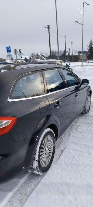 Melns Ford Mondeo 2009 Tauragė, ar dzinēja tilpumu 2.00 L un nobraukumu 422 tūkst. km par 2450 €, foto 5 vietnē AUTOMOTO.COM.LV