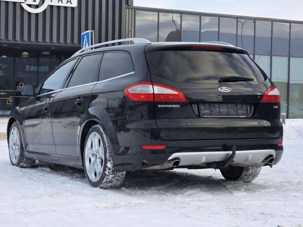 Melns Ford Mondeo 2009 Šauļi, ar dzinēja tilpumu 2.20 L un nobraukumu 244 tūkst. km par 3150 €, foto 5 vietnē AUTOMOTO.COM.LV