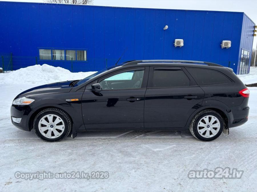 Black Ford Mondeo 2009 in Paide, with an engine capacity of 2.00 L and mileage of 339 thousand km for 2990 €, photo 3 on AUTOMOTO.COM.LV