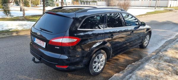 Melns Ford Mondeo 2009 Kėdainiai, ar dzinēja tilpumu 2.00 L un nobraukumu 184 tūkst. km par 2999 €, foto 4 vietnē AUTOMOTO.COM.LV