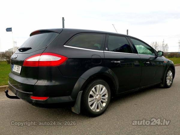 Melns Ford Mondeo 2009 Tartu, ar dzinēja tilpumu 2.00 L un nobraukumu 380 tūkst. km par 1100 €, foto 3 vietnē AUTOMOTO.COM.LV