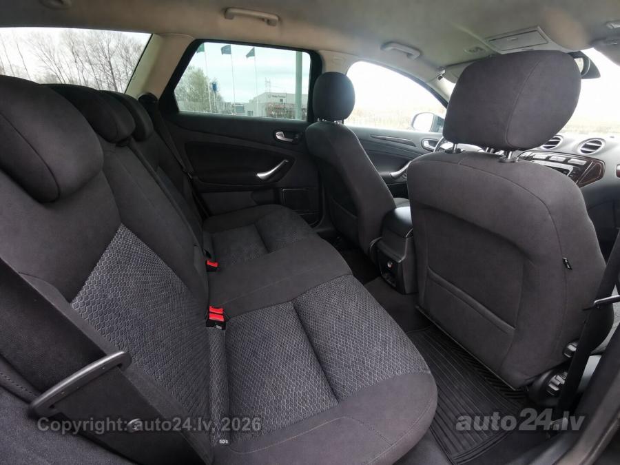 Melns Ford Mondeo 2009 Tartu, ar dzinēja tilpumu 2.00 L un nobraukumu 380 tūkst. km par 1100 €, foto 7 vietnē AUTOMOTO.COM.LV