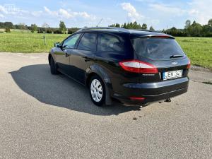 Melns Ford Mondeo 2009 Viļņa, ar dzinēja tilpumu 2.00 L un nobraukumu 280 tūkst. km par 2300 €, foto 6 vietnē AUTOMOTO.COM.LV