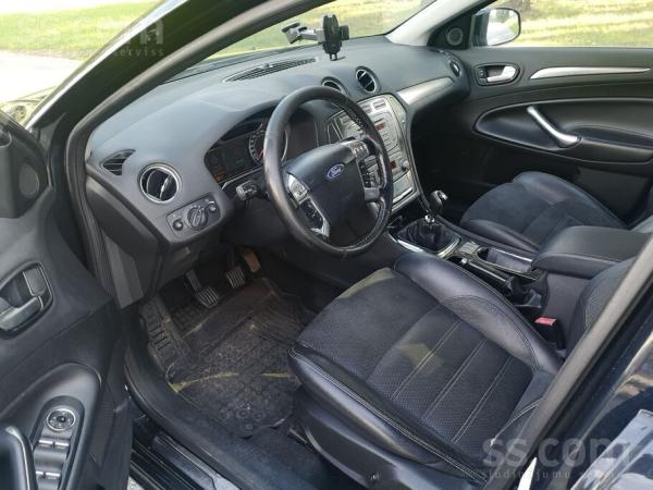 Black Ford Mondeo 2009 in Riga, with an engine capacity of 2.00 L and mileage of 0 thousand km for 2590 €, photo 8 on AUTOMOTO.COM.LV