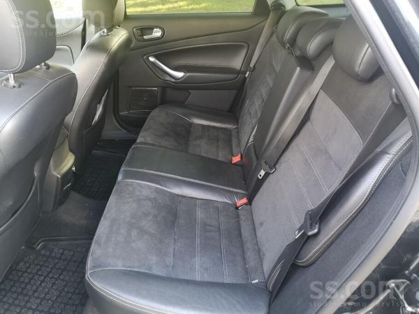 Black Ford Mondeo 2009 in Riga, with an engine capacity of 2.00 L and mileage of 0 thousand km for 2590 €, photo 10 on AUTOMOTO.COM.LV