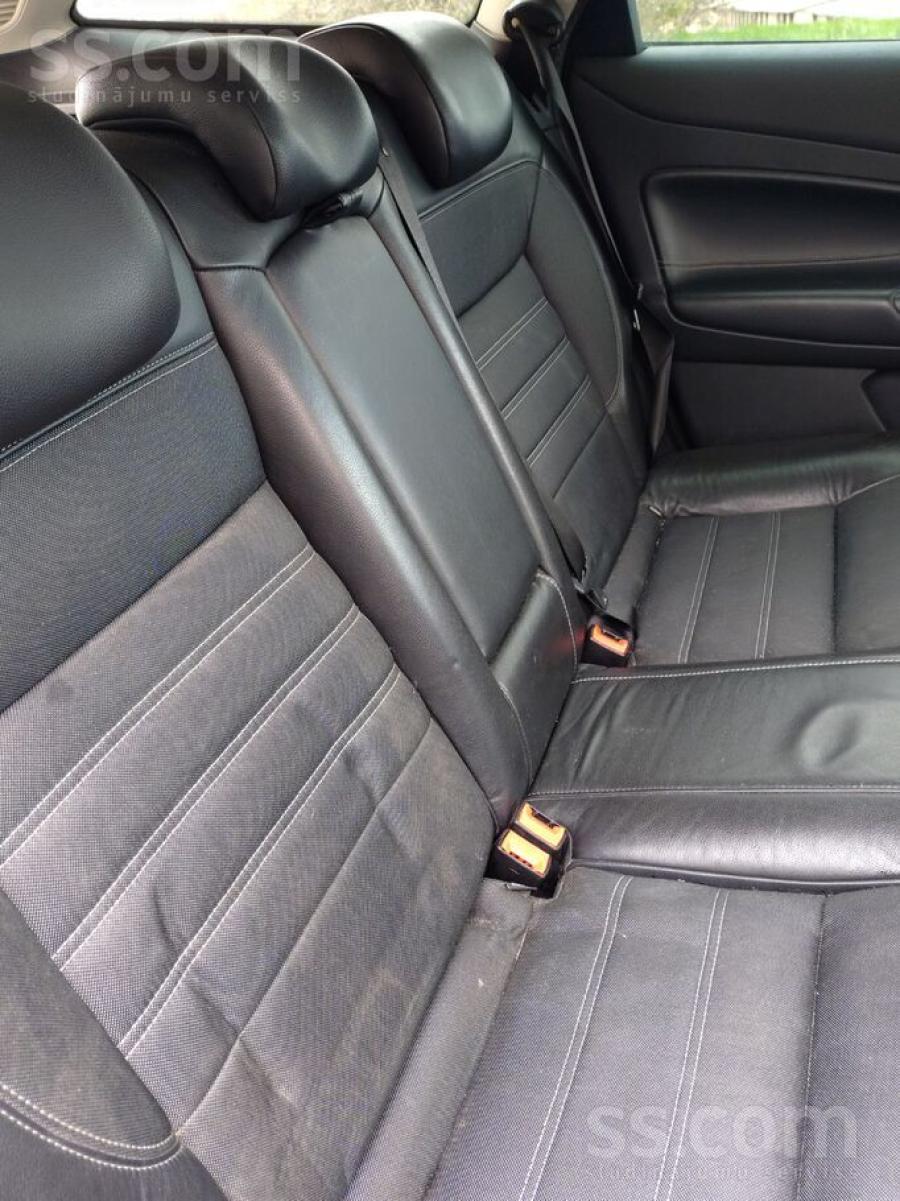 Melns Ford Mondeo 2009 Tukums, ar dzinēja tilpumu 2.00 L un nobraukumu 0 tūkst. km par 1200 €, foto 5 vietnē AUTOMOTO.COM.LV