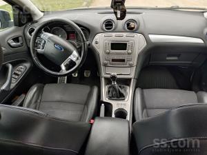Melns Ford Mondeo 2009 Tukums, ar dzinēja tilpumu 2.00 L un nobraukumu 0 tūkst. km par 1200 €, foto 6 vietnē AUTOMOTO.COM.LV