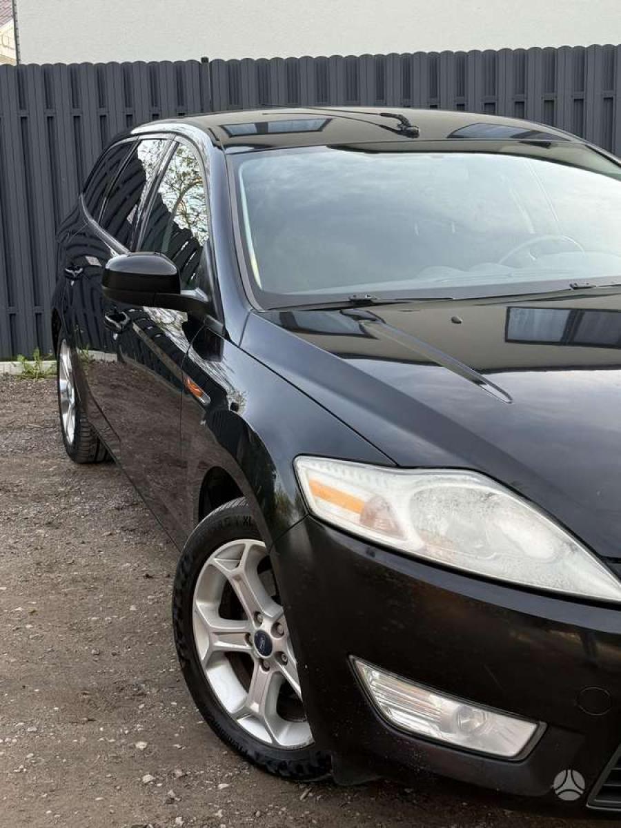 Black Ford Mondeo 2009 in Kaunas, with an engine capacity of 2.00 L and mileage of 260 thousand km for 2100 €, photo 5 on AUTOMOTO.COM.LV
