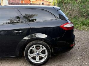 Black Ford Mondeo 2009 in Kaunas, with an engine capacity of 2.00 L and mileage of 260 thousand km for 2100 €, photo 10 on AUTOMOTO.COM.LV