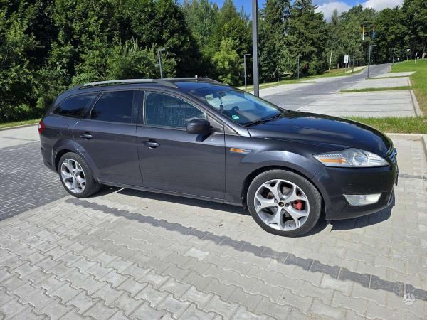 Melns Ford Mondeo 2009 Jurbarkas, ar dzinēja tilpumu 2.00 L un nobraukumu 293 tūkst. km par 2250 €, foto 4 vietnē AUTOMOTO.COM.LV