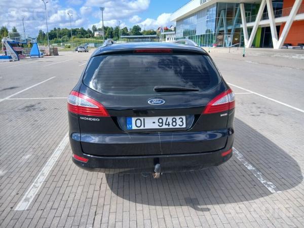 Black Ford Mondeo 2009 in Rezekne, with an engine capacity of 1.80 L and mileage of 272 thousand km for 1950 €, photo 4 on AUTOMOTO.COM.LV