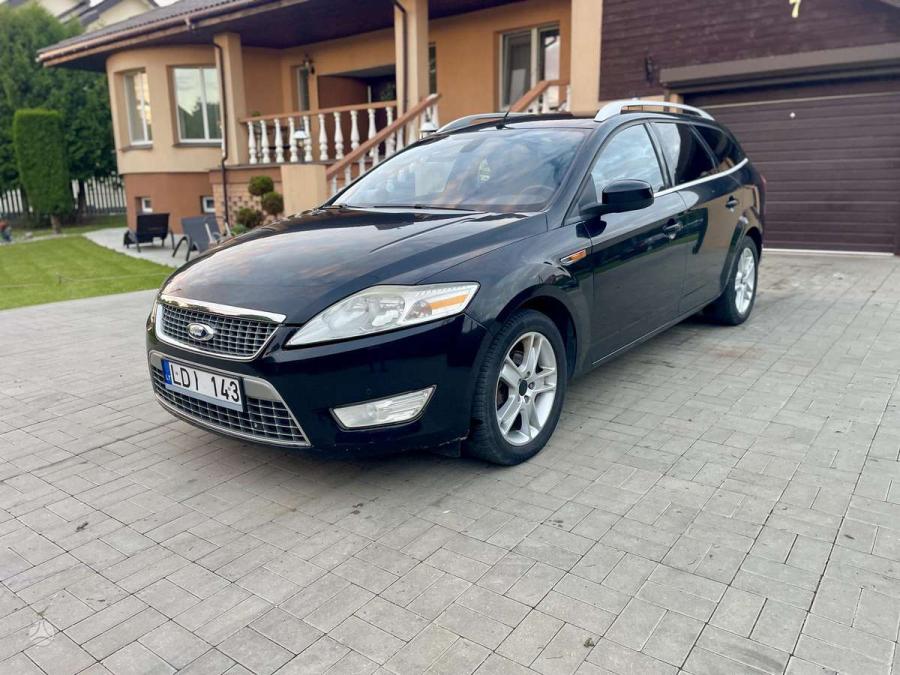 Black Ford Mondeo 2009 in Vilnius, with an engine capacity of 1.75 L and mileage of 290 thousand km for 2000 €, photo 1 on AUTOMOTO.COM.LV
