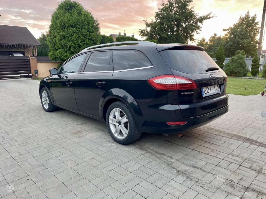 Black Ford Mondeo 2009 in Vilnius, with an engine capacity of 1.75 L and mileage of 290 thousand km for 2000 €, photo 5 on AUTOMOTO.COM.LV