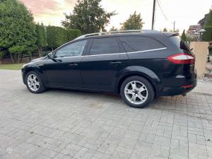 Black Ford Mondeo 2009 in Vilnius, with an engine capacity of 1.75 L and mileage of 290 thousand km for 2000 €, photo 6 on AUTOMOTO.COM.LV