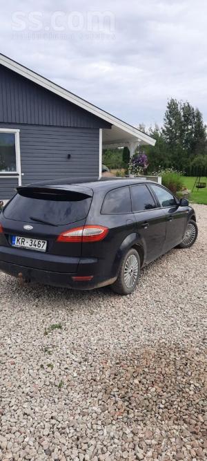 Black Ford Mondeo 2009 in Jelgava, with an engine capacity of 1.80 L and mileage of 444 thousand km for 400 €, photo 3 on AUTOMOTO.COM.LV