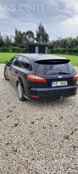 Black Ford Mondeo 2009 in Jelgava, with an engine capacity of 1.80 L and mileage of 444 thousand km for 400 €, photo 4 on AUTOMOTO.COM.LV