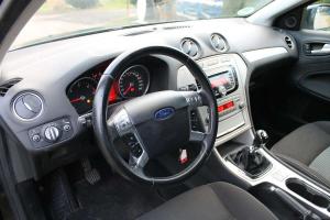 Melns Ford Mondeo 2010 Birštonas, ar dzinēja tilpumu 2.00 L un nobraukumu 211 tūkst. km par 1900 €, foto 11 vietnē AUTOMOTO.COM.LV