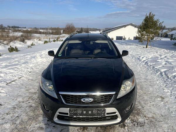 Black Ford Mondeo 2010 in Alytus, with an engine capacity of 2.18 L and mileage of 286 thousand km for 3350 €, photo 3 on AUTOMOTO.COM.LV