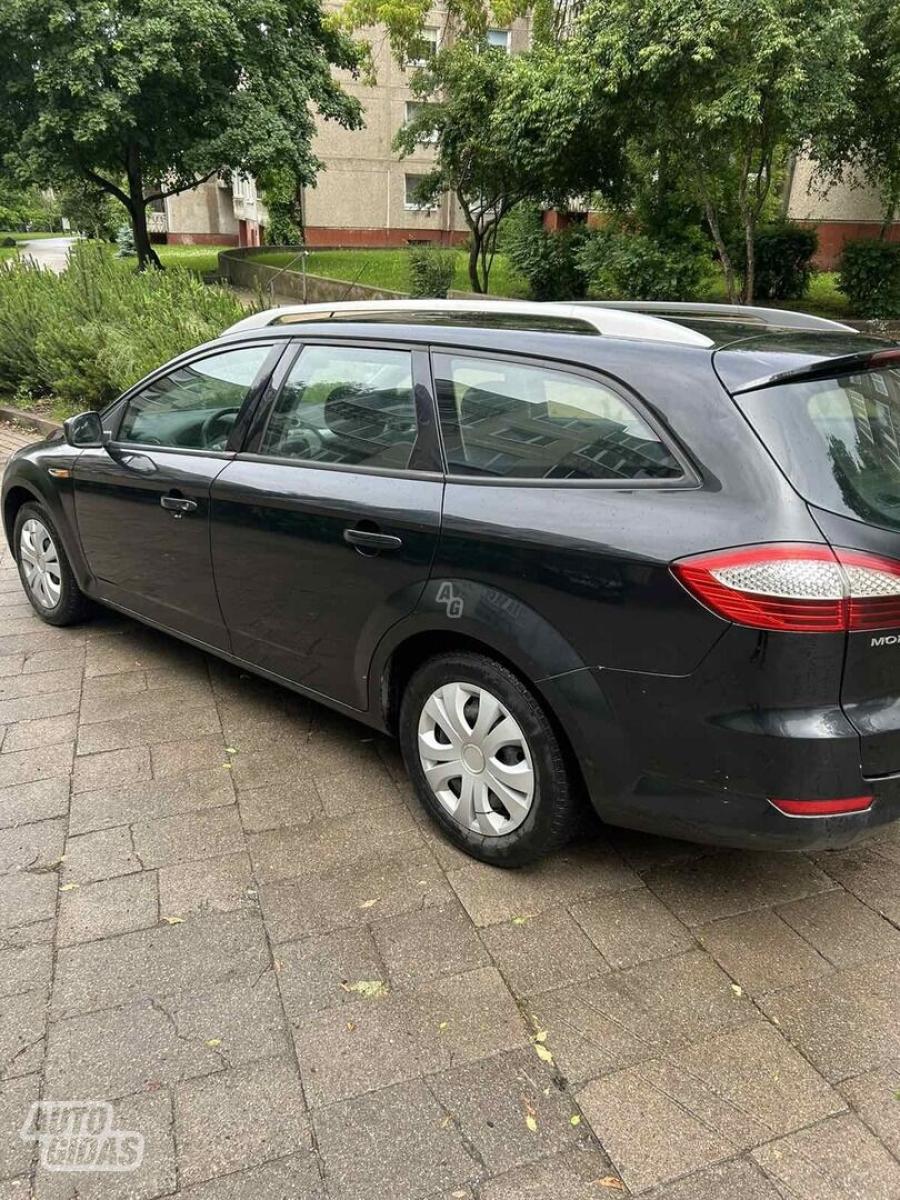 Melns Ford Mondeo 2010 Viļņa, ar dzinēja tilpumu 2.00 L un nobraukumu 463 tūkst. km par 1400 €, foto 5 vietnē AUTOMOTO.COM.LV