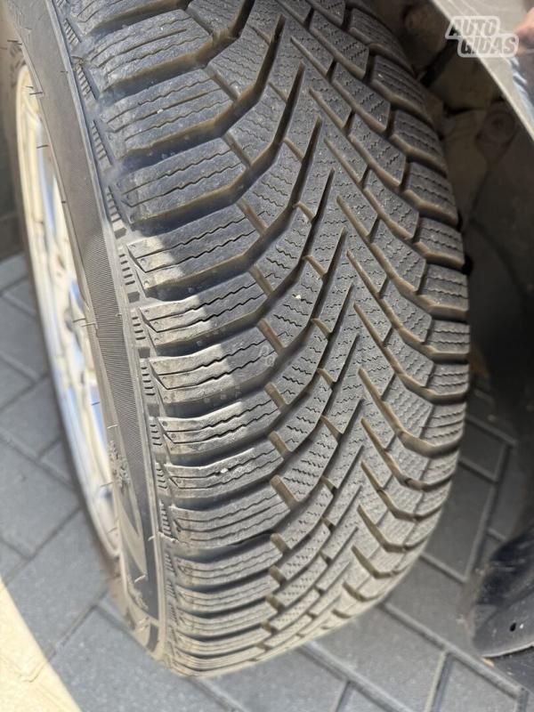 Melns Ford Mondeo 2010 Kauņa, ar dzinēja tilpumu 2.00 L un nobraukumu 400 tūkst. km par 1500 €, foto 6 vietnē AUTOMOTO.COM.LV