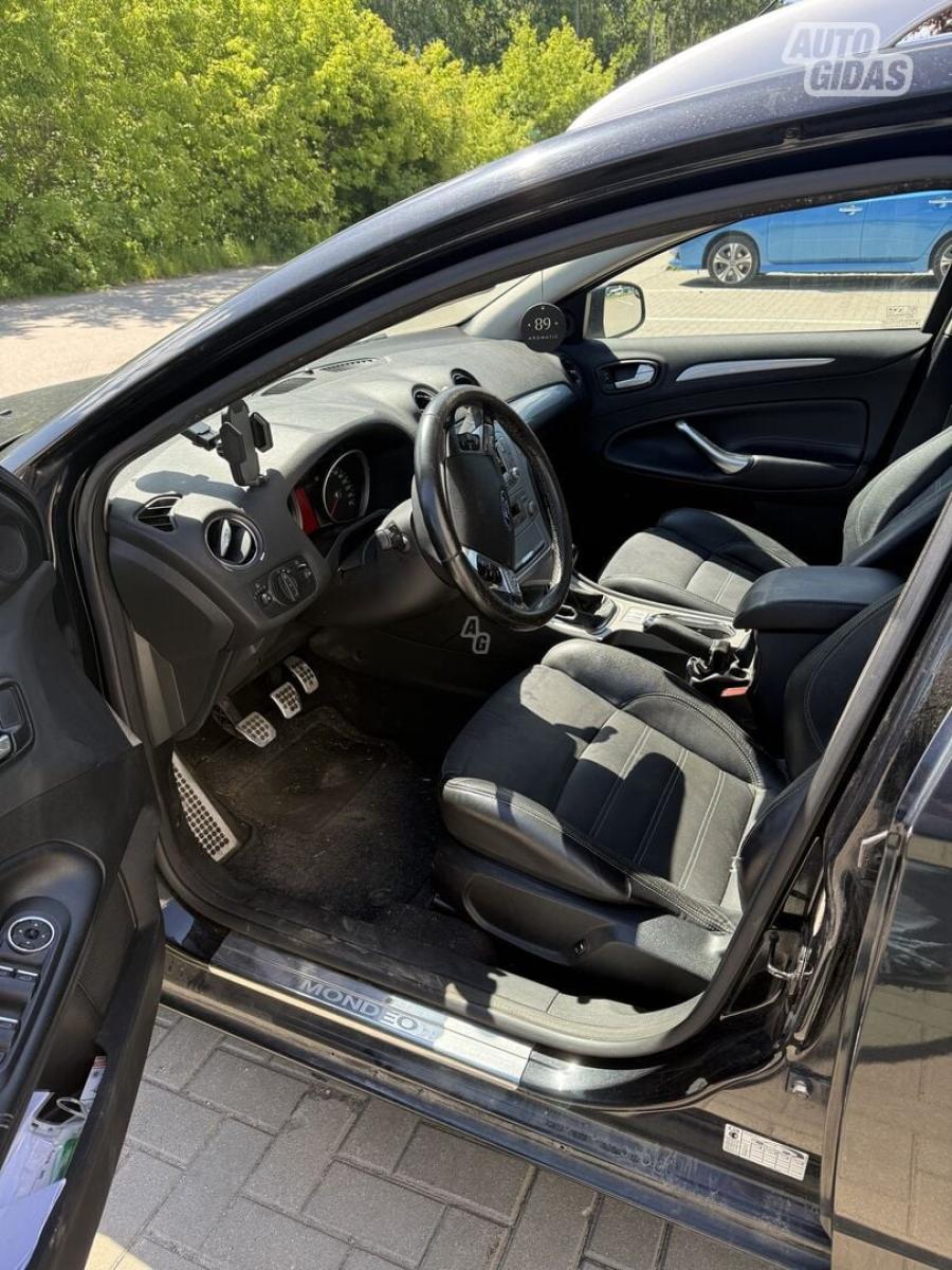 Melns Ford Mondeo 2010 Kauņa, ar dzinēja tilpumu 2.00 L un nobraukumu 400 tūkst. km par 1500 €, foto 9 vietnē AUTOMOTO.COM.LV