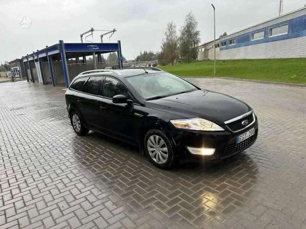 Black Ford Mondeo 2010 in Kelme, with an engine capacity of 1.80 L and mileage of 270 thousand km for 1499 €, photo 1 on AUTOMOTO.COM.LV
