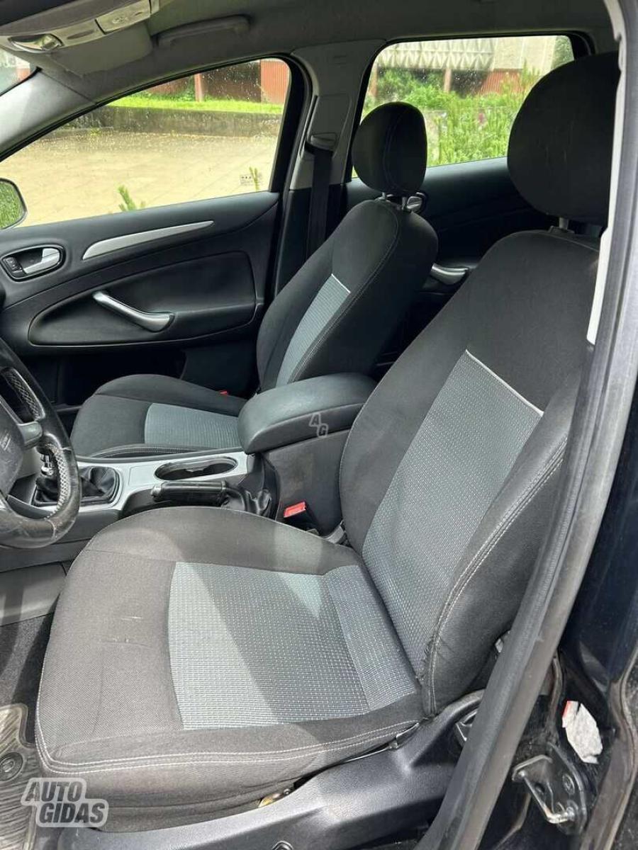 Melns Ford Mondeo 2010 Viļņa, ar dzinēja tilpumu 2.00 L un nobraukumu 463 tūkst. km par 1000 €, foto 10 vietnē AUTOMOTO.COM.LV