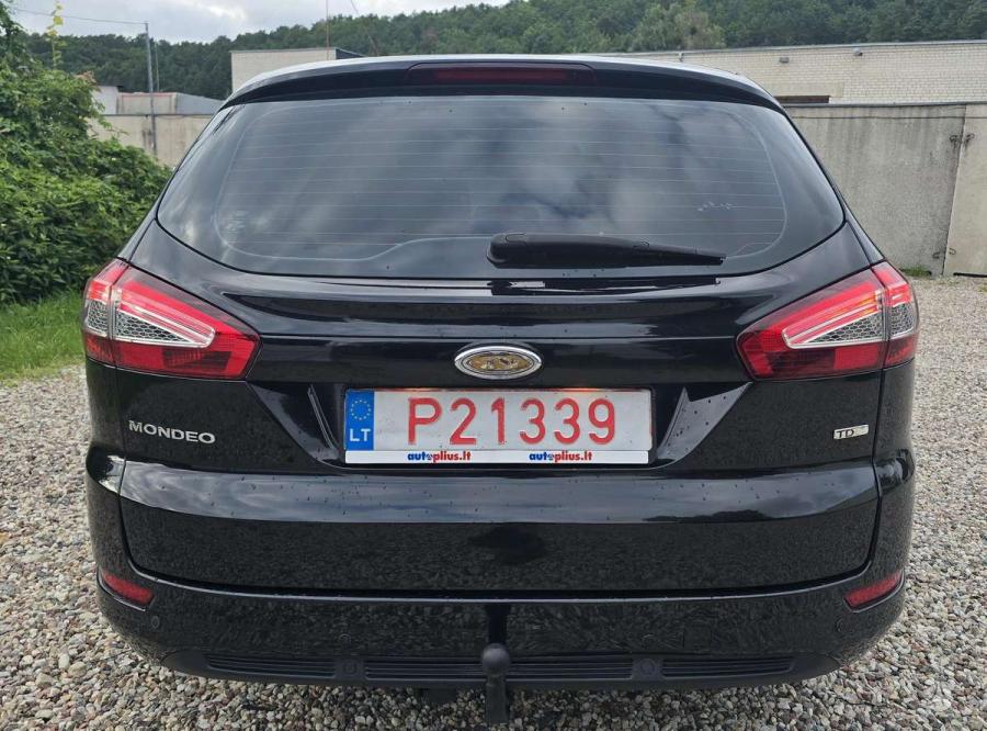 Melns Ford Mondeo 2010 Kauņa, ar dzinēja tilpumu 2.00 L un nobraukumu 259 tūkst. km par 2999 €, foto 6 vietnē AUTOMOTO.COM.LV