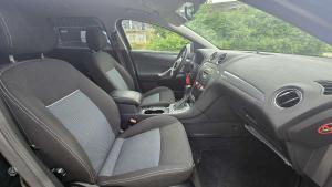 Melns Ford Mondeo 2010 Kauņa, ar dzinēja tilpumu 2.00 L un nobraukumu 259 tūkst. km par 2999 €, foto 12 vietnē AUTOMOTO.COM.LV