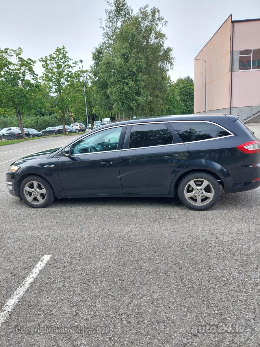 Black Ford Mondeo 2010 in Tallinn, with an engine capacity of 2.00 L and mileage of 316 thousand km for 3500 €, photo 4 on AUTOMOTO.COM.LV