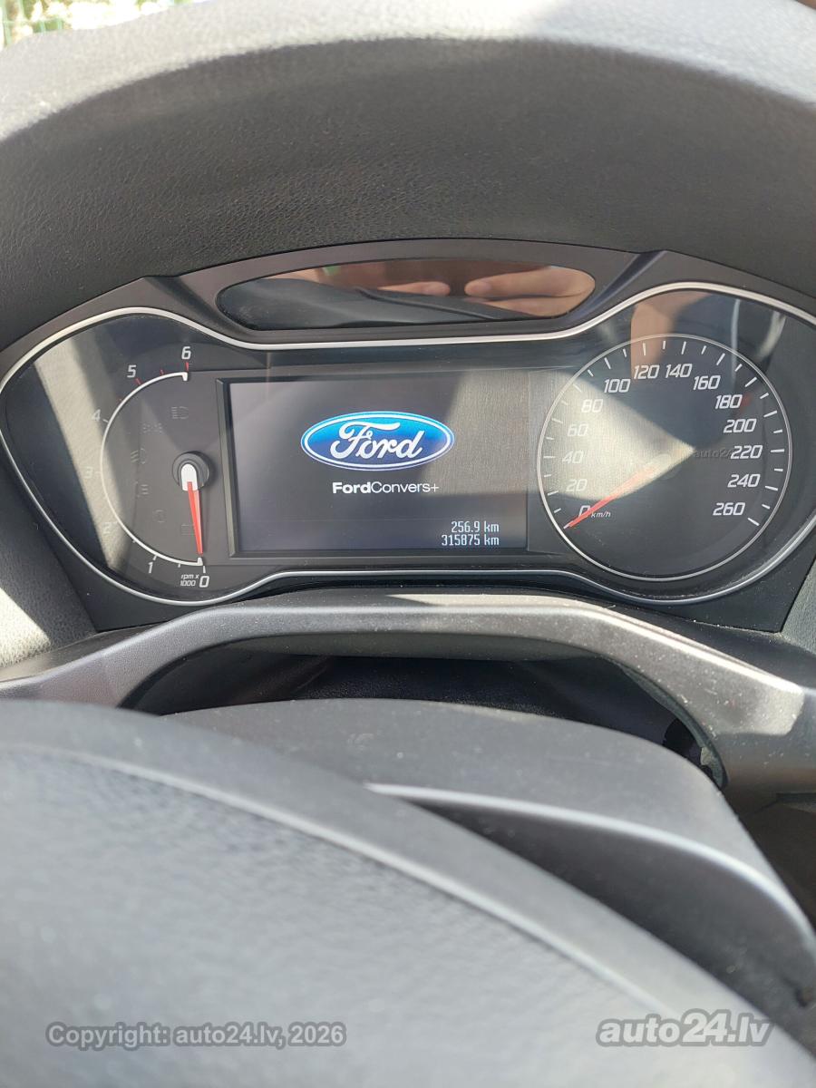 Black Ford Mondeo 2010 in Tallinn, with an engine capacity of 2.00 L and mileage of 316 thousand km for 3500 €, photo 8 on AUTOMOTO.COM.LV