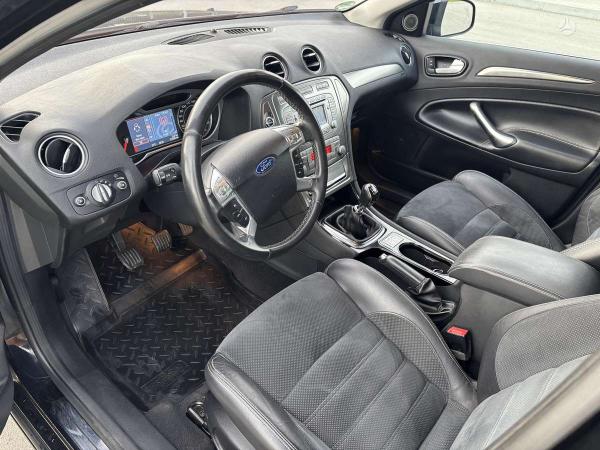 Melns Ford Mondeo 2010 Pasvalys, ar dzinēja tilpumu 2.18 L un nobraukumu 228 tūkst. km par 2900 €, foto 8 vietnē AUTOMOTO.COM.LV