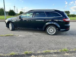 Melns Ford Mondeo 2010 Viļņa, ar dzinēja tilpumu 2.00 L un nobraukumu 309 tūkst. km par 3200 €, foto 3 vietnē AUTOMOTO.COM.LV