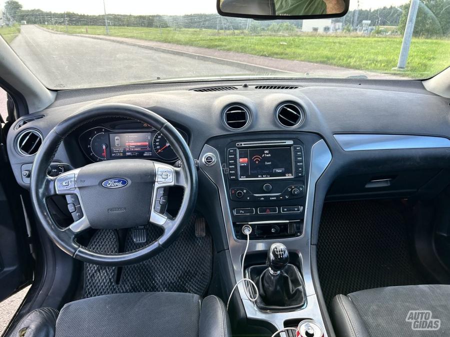 Melns Ford Mondeo 2010 Viļņa, ar dzinēja tilpumu 2.00 L un nobraukumu 309 tūkst. km par 3200 €, foto 7 vietnē AUTOMOTO.COM.LV