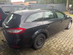 Melns Ford Mondeo 2010 Kauņa, ar dzinēja tilpumu 1.60 L un nobraukumu 200 tūkst. km par 2999 €, foto 4 vietnē AUTOMOTO.COM.LV
