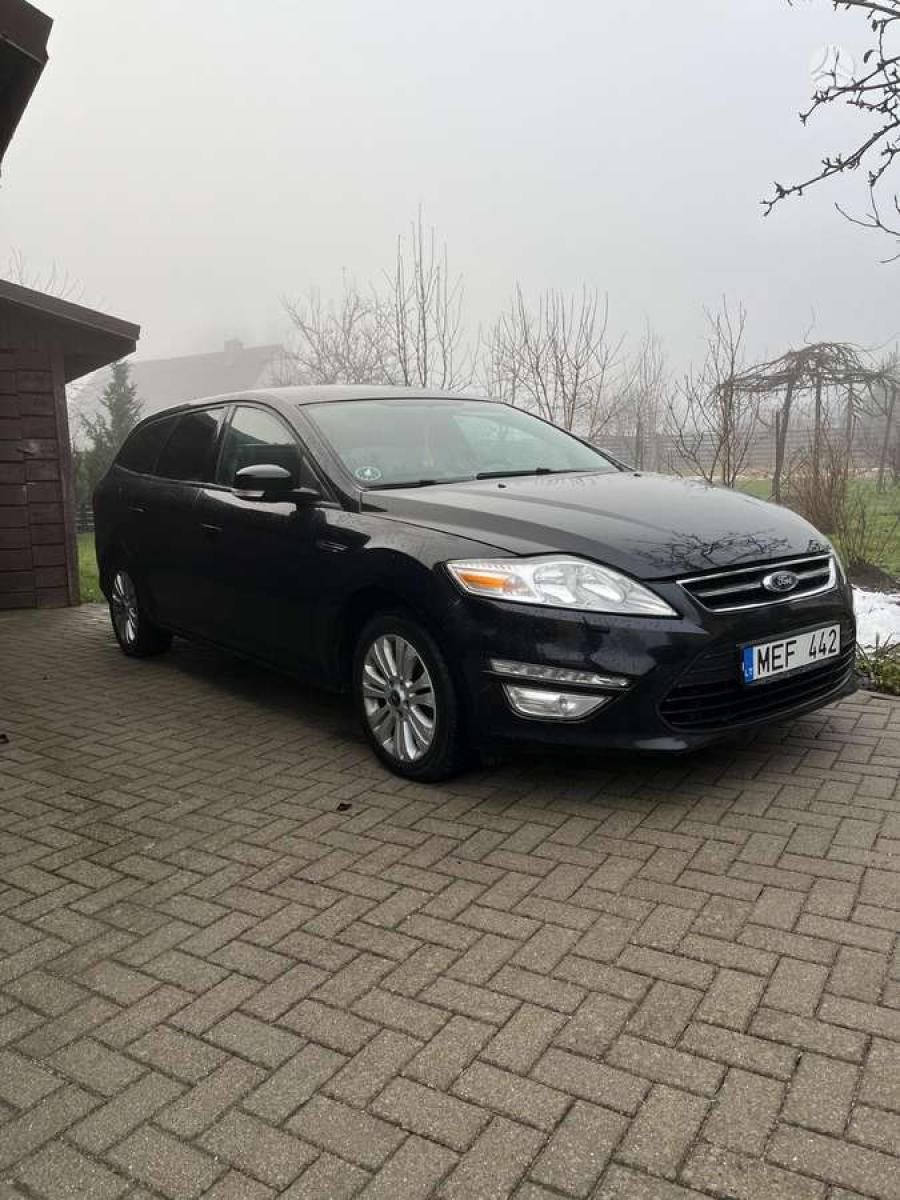 Melns Ford Mondeo 2011 Gargždai, ar dzinēja tilpumu 2.00 L un nobraukumu 317 tūkst. km par 1000 €, foto 1 vietnē AUTOMOTO.COM.LV